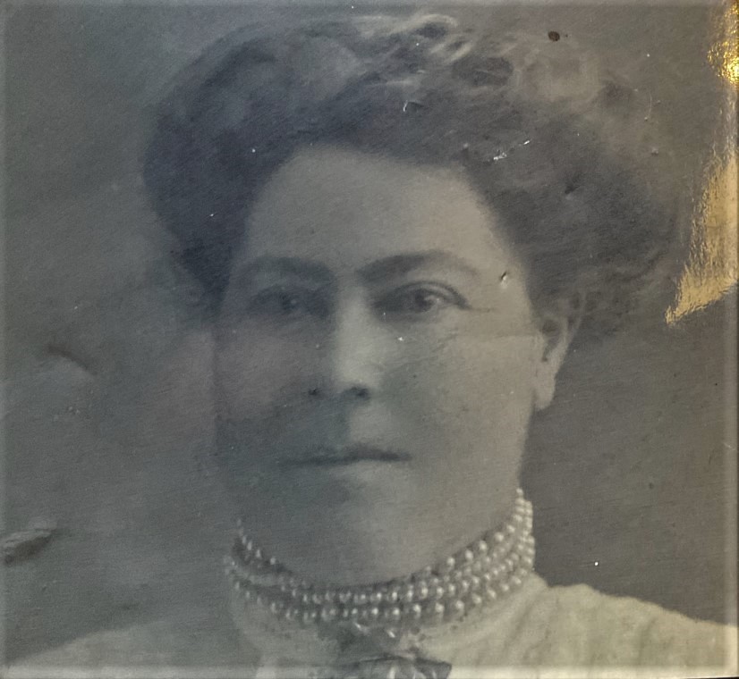 REEDY MARSH; LOVE AND LOSS - Pauline Conolly